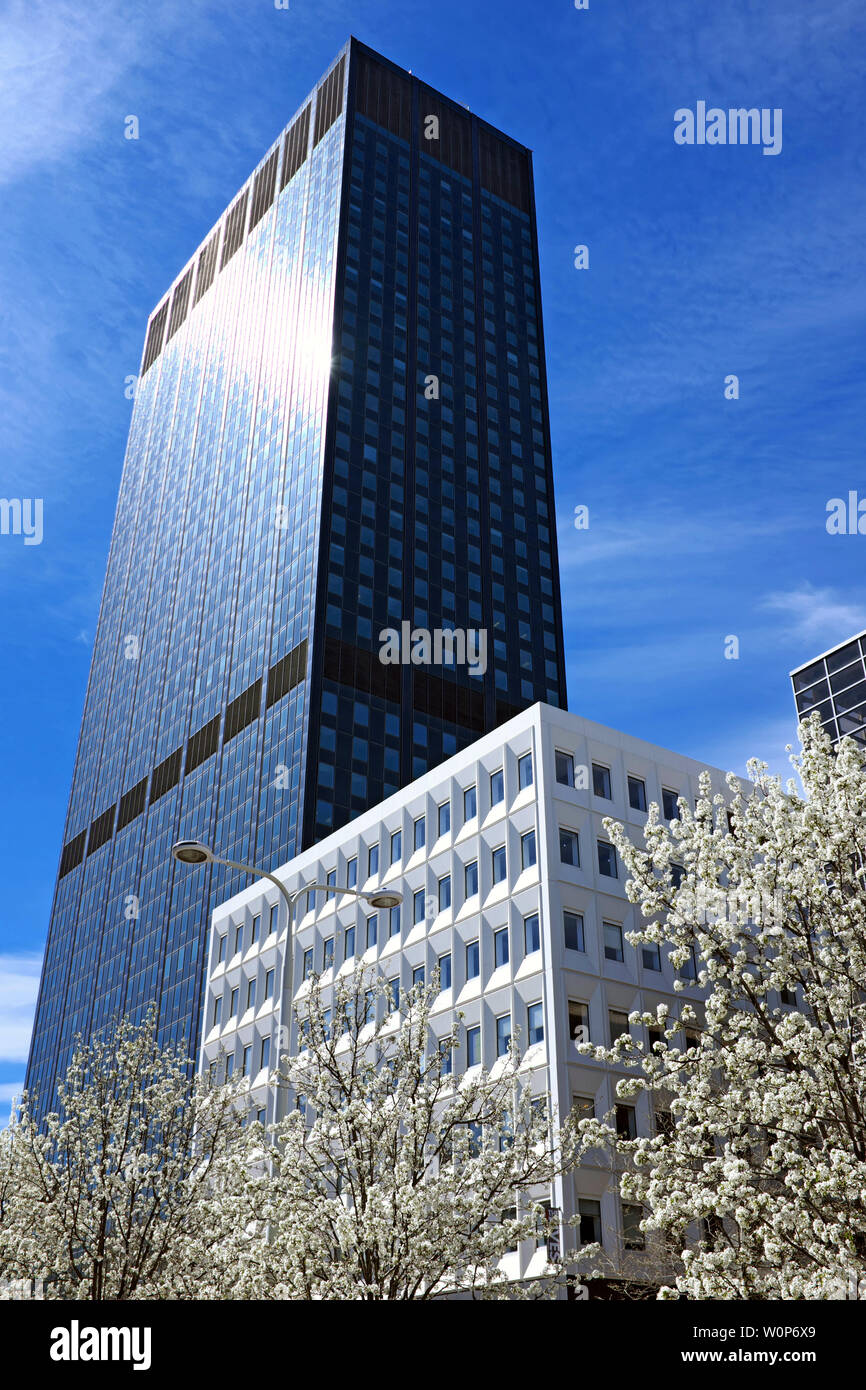 Erieview tower and plaza cleveland ohio hi-res stock photography and ...