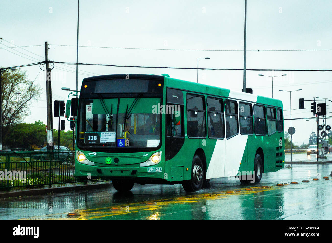 Rainy bus stop hi-res stock photography and images - Alamy
