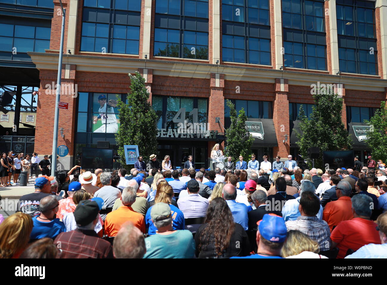 Citi field stadium skyline hi-res stock photography and images - Alamy