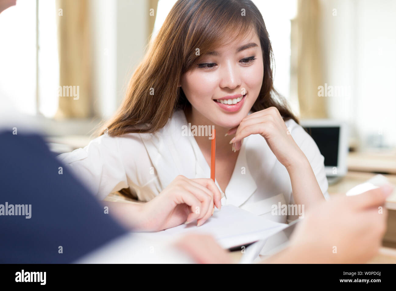 Student team discuss hi-res stock photography and images - Alamy