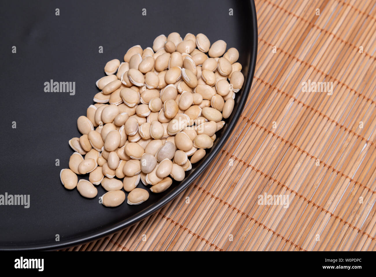 Drying lentils hi-res stock photography and images - Alamy