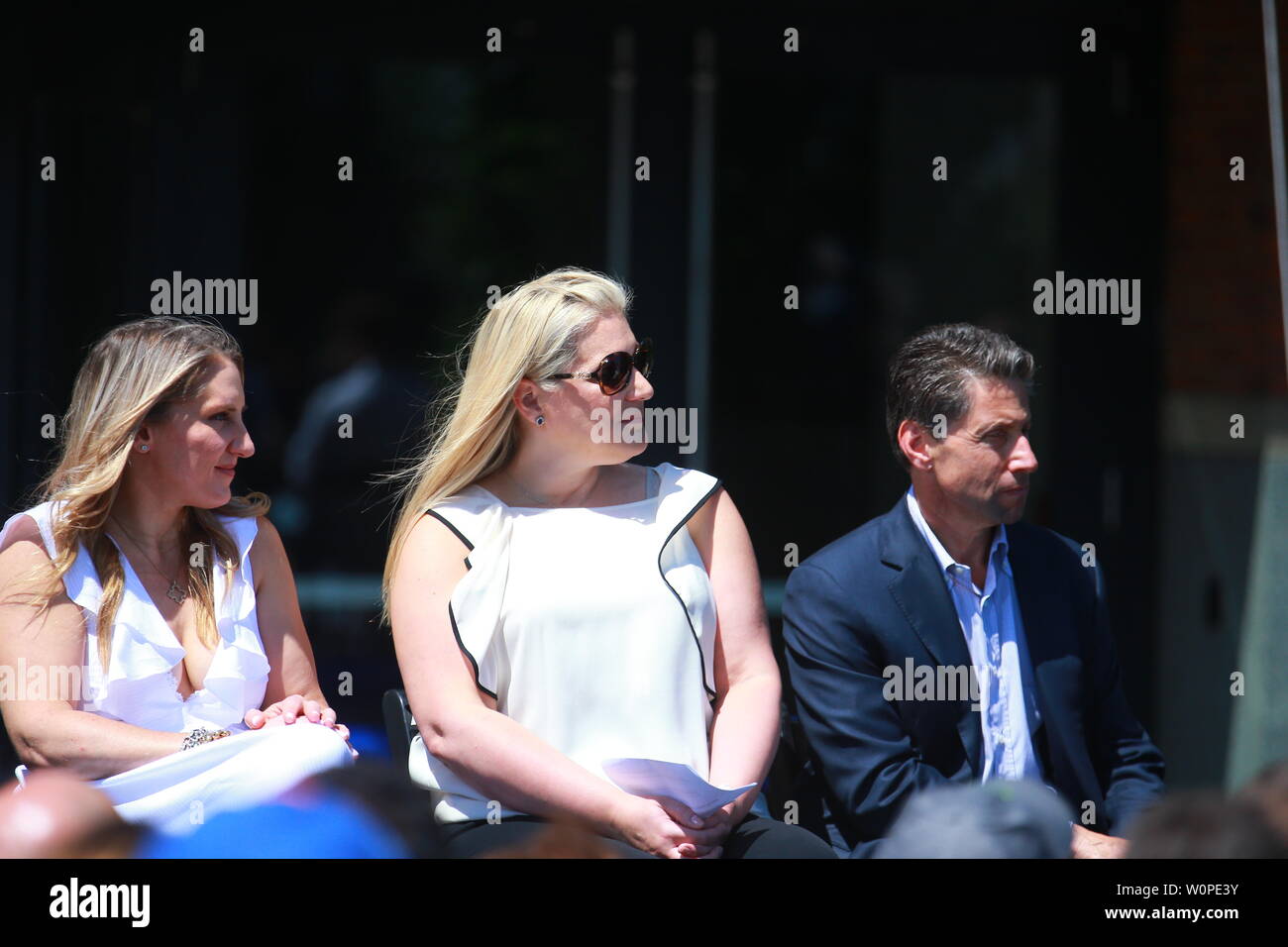 Sarah seaver hi-res stock photography and images - Alamy