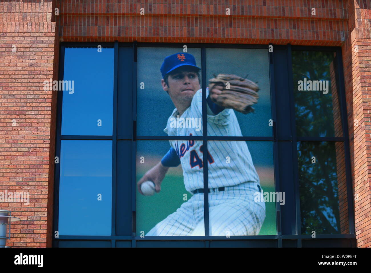 NEW YORK, NEW YORK - JUNE 27: A photo of New York Mets Hall of Famer ...