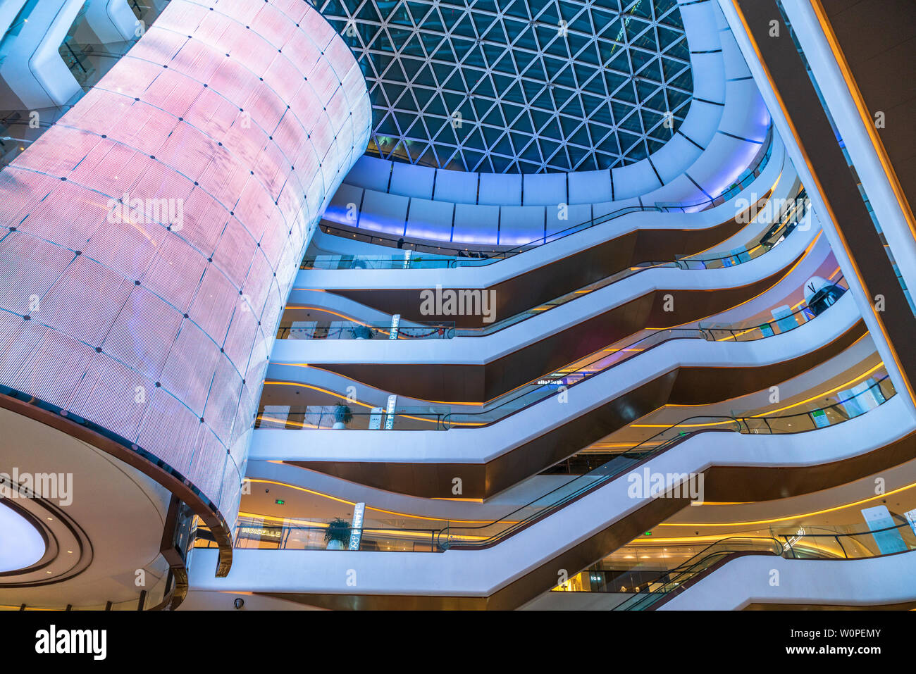 Chengdu mall hi-res stock photography and images - Alamy