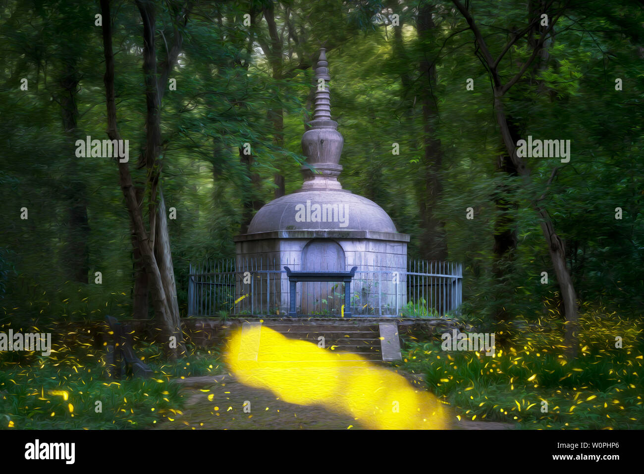 Linggu Temple Bao Gong Pagoda midsummer fireflies Stock Photo - Alamy