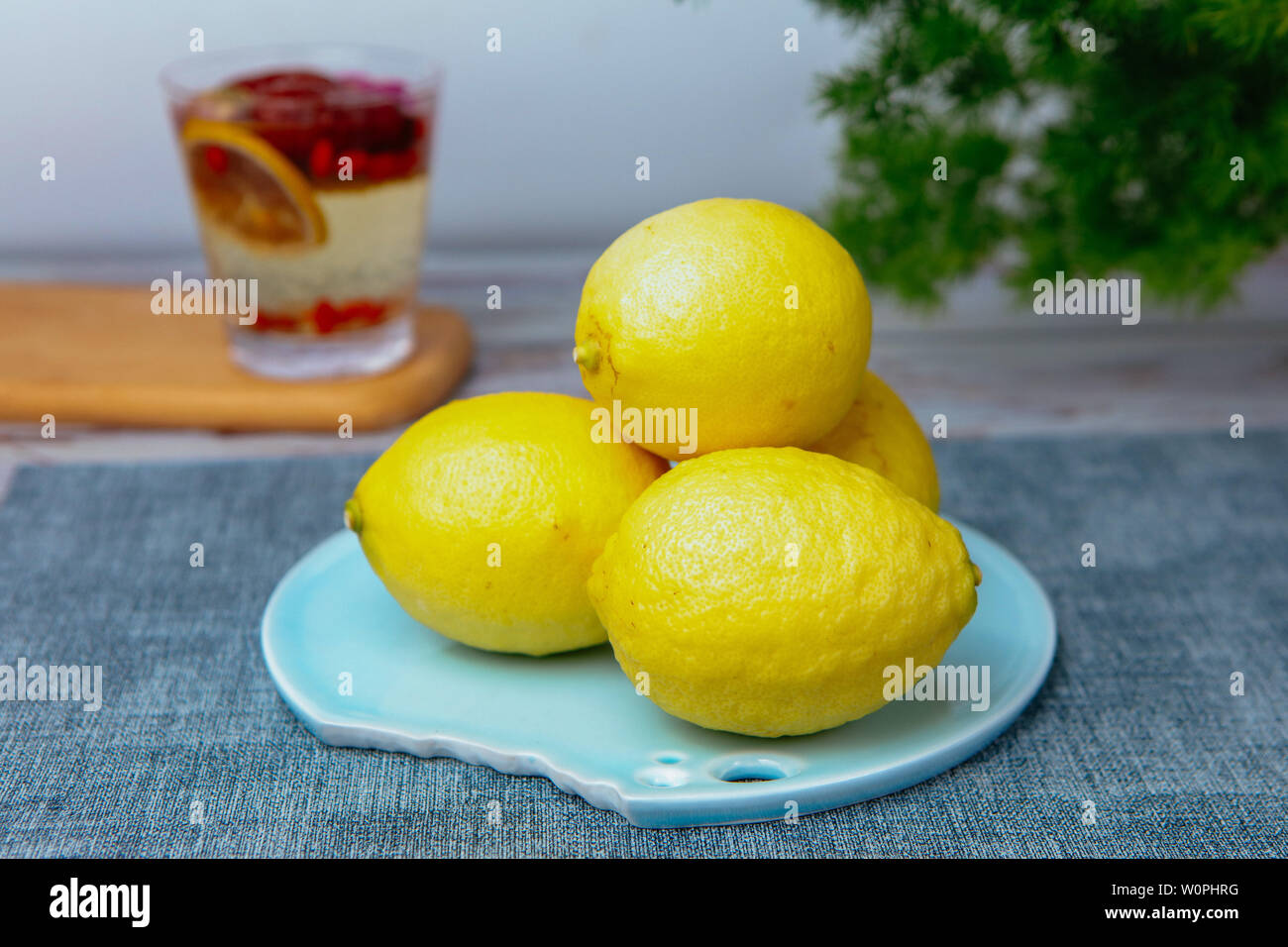 Fresh fruit, yellow lemon Stock Photo - Alamy