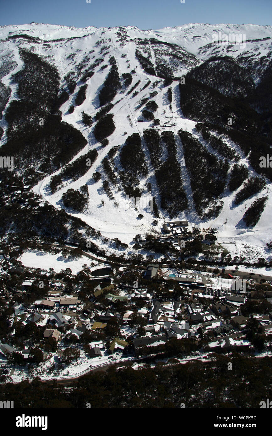 Thredbo ski resort hi-res stock photography and images - Alamy