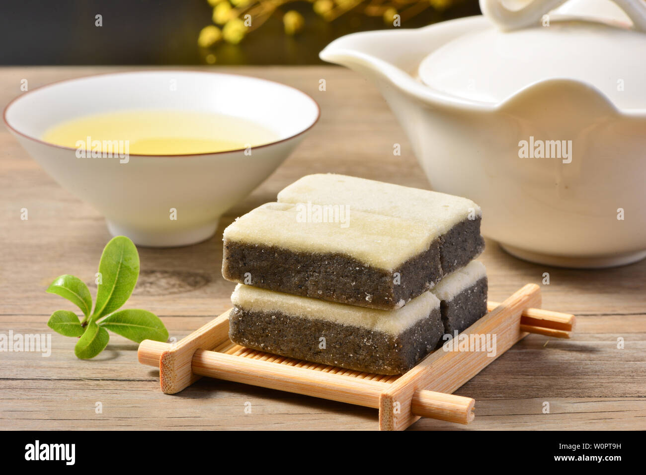 Traditional handmade sesame cake Stock Photo - Alamy