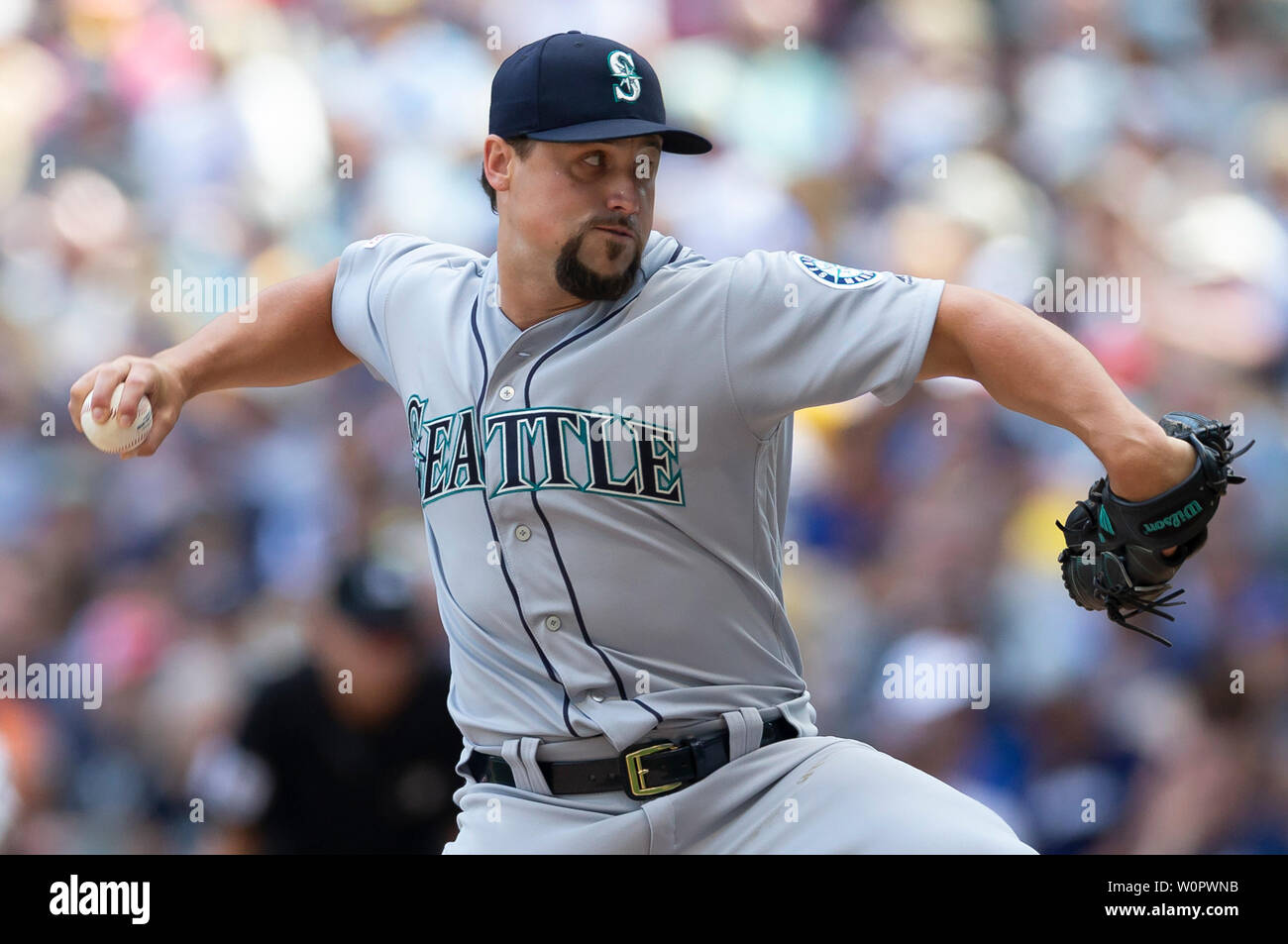 Dan altavilla hi-res stock photography and images - Alamy