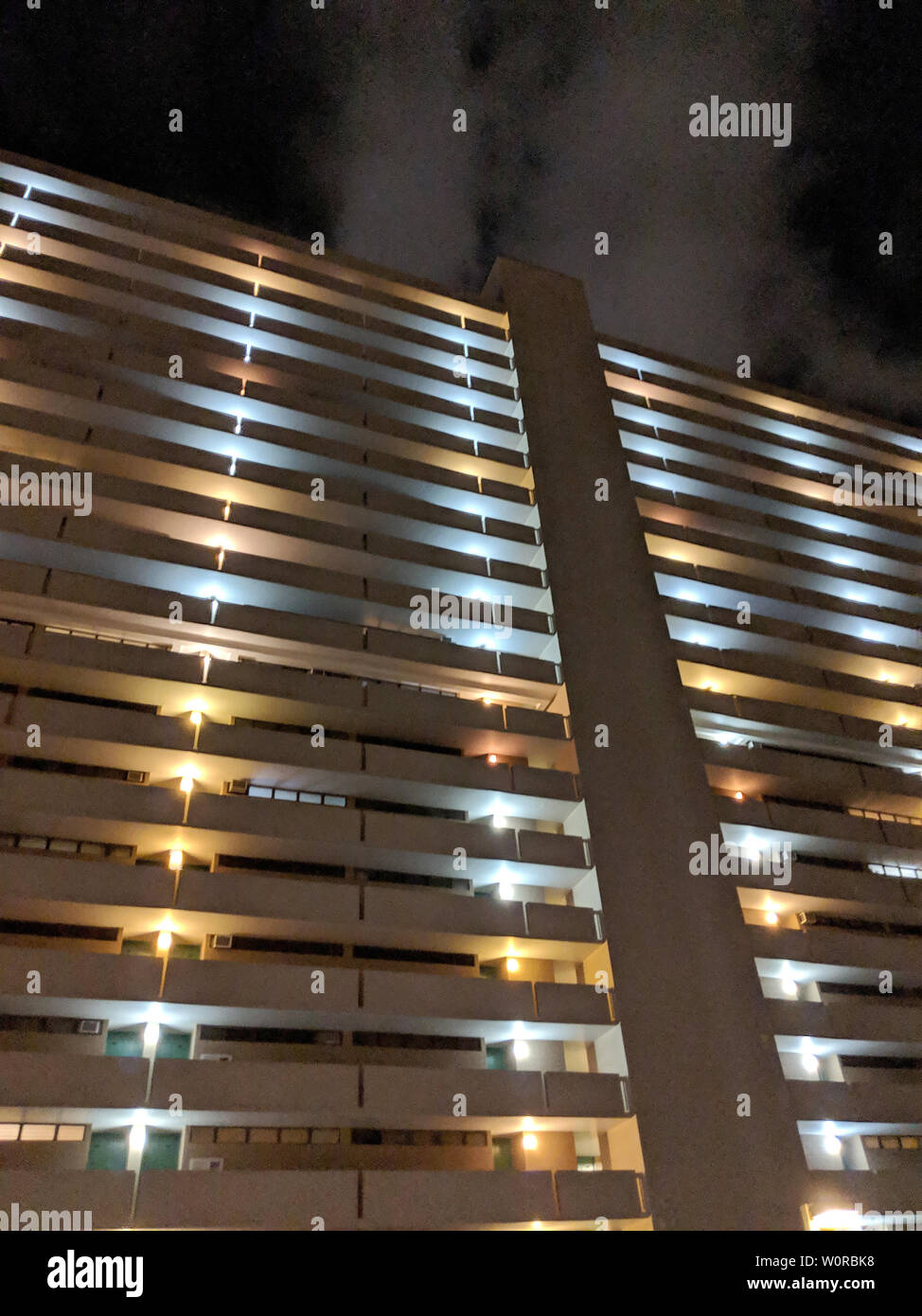 Hallway outdoor modern building hi-res stock photography and images - Alamy