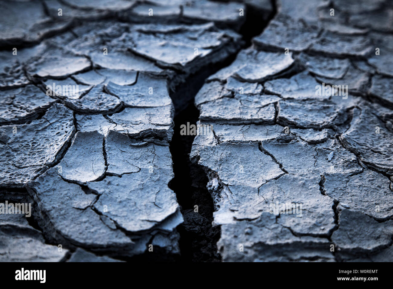 Man cracking up hi-res stock photography and images - Alamy