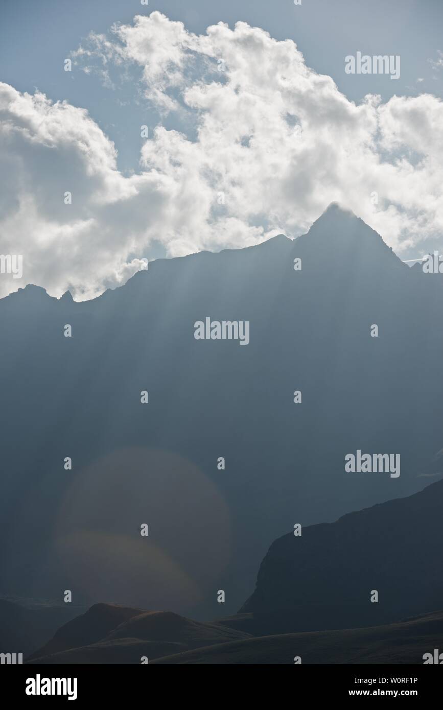 Peaks in Tena Valley, Pyrenees, Spain Stock Photo - Alamy