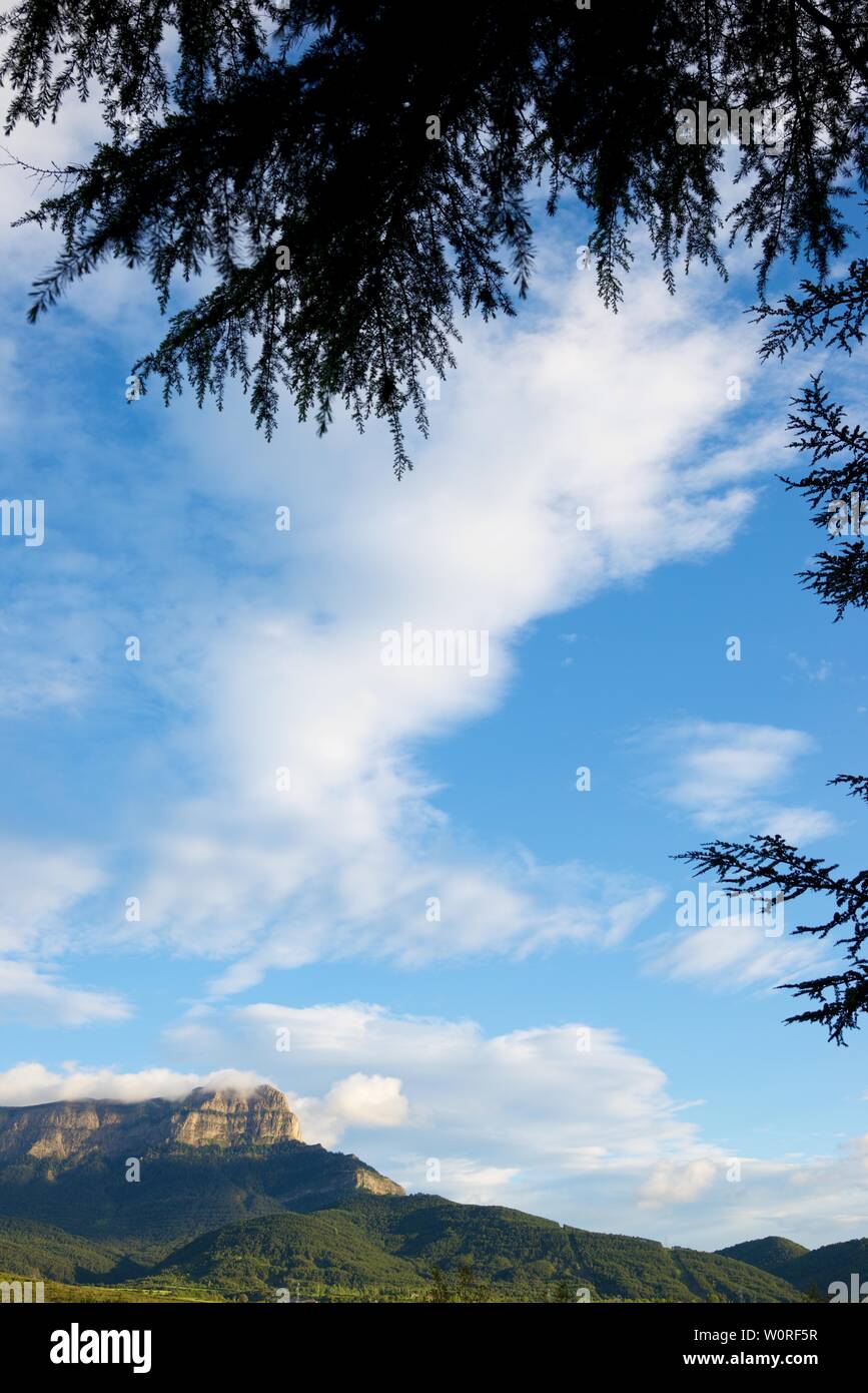 Oroel hi-res stock photography and images - Alamy