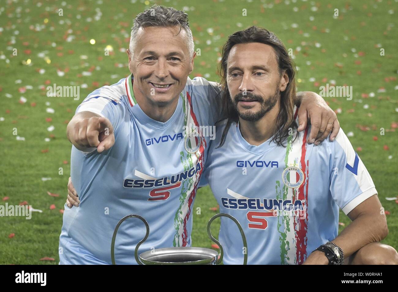 Torino.Allianz Stadium: The game of the Heart in the picture: Bob ...
