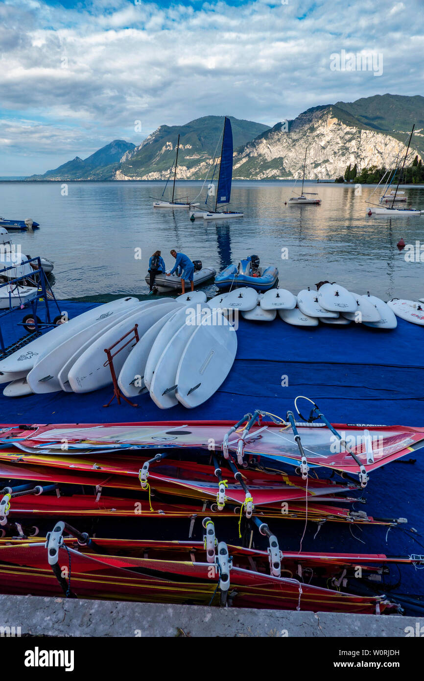 Val boards hi-res stock photography and images - Alamy