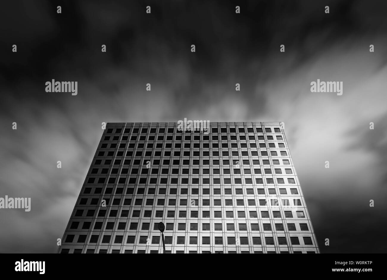 Fang structure hi-res stock photography and images - Alamy