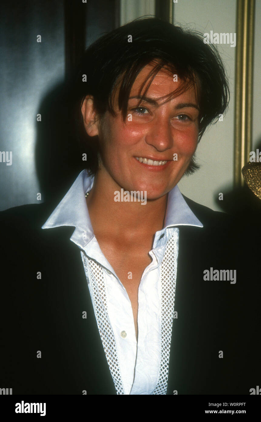 Beverly Hills, California, USA 29th August 1994 Singer/songwriter k.d ...