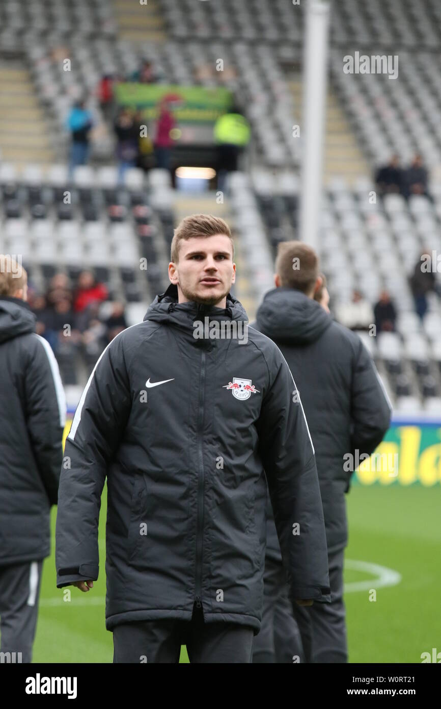 Timo Werner (Leipzig) bei der Platzbesichtigung, 1. BL: 17-18 - 19 ...