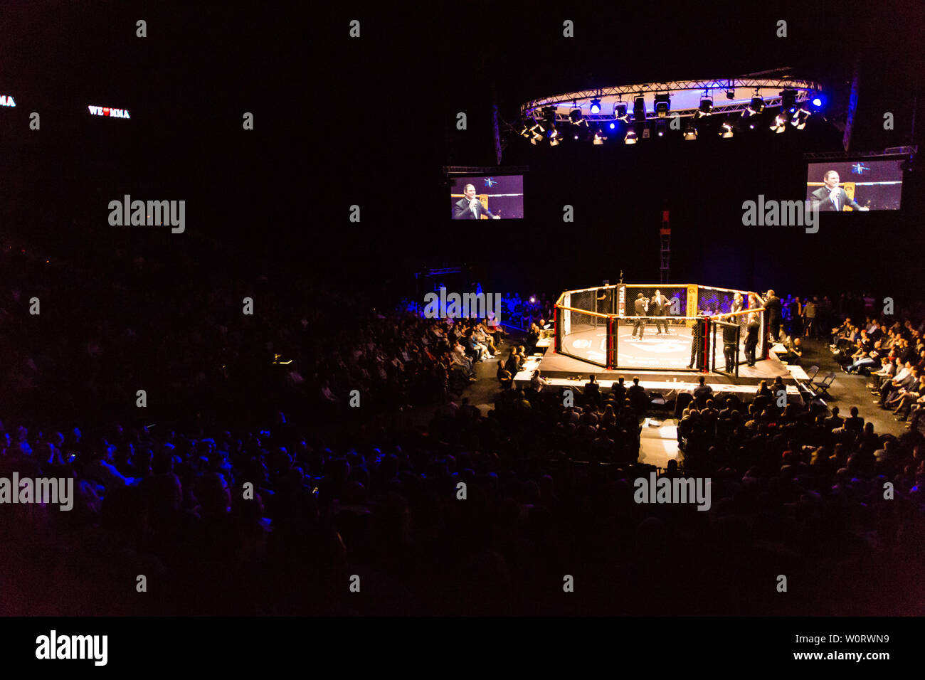 Hamburg, Germany - Nov 18th, 2017: The fight between Idris Aloulou and ...