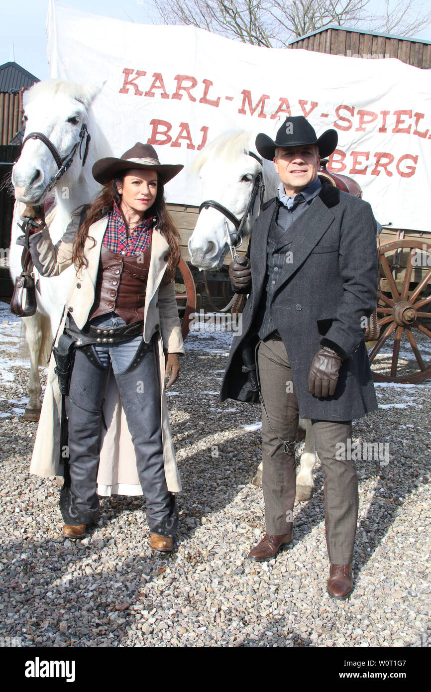 Christine Neubauer und Karsten Speck, Praesentation der neuen Karl May ...