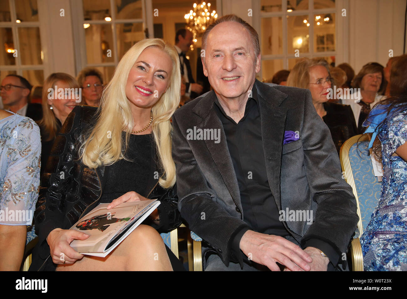 Karl J. Pojer (CEO Hapag Lloyd) und Ehefrau Jacqueline Pojer ...