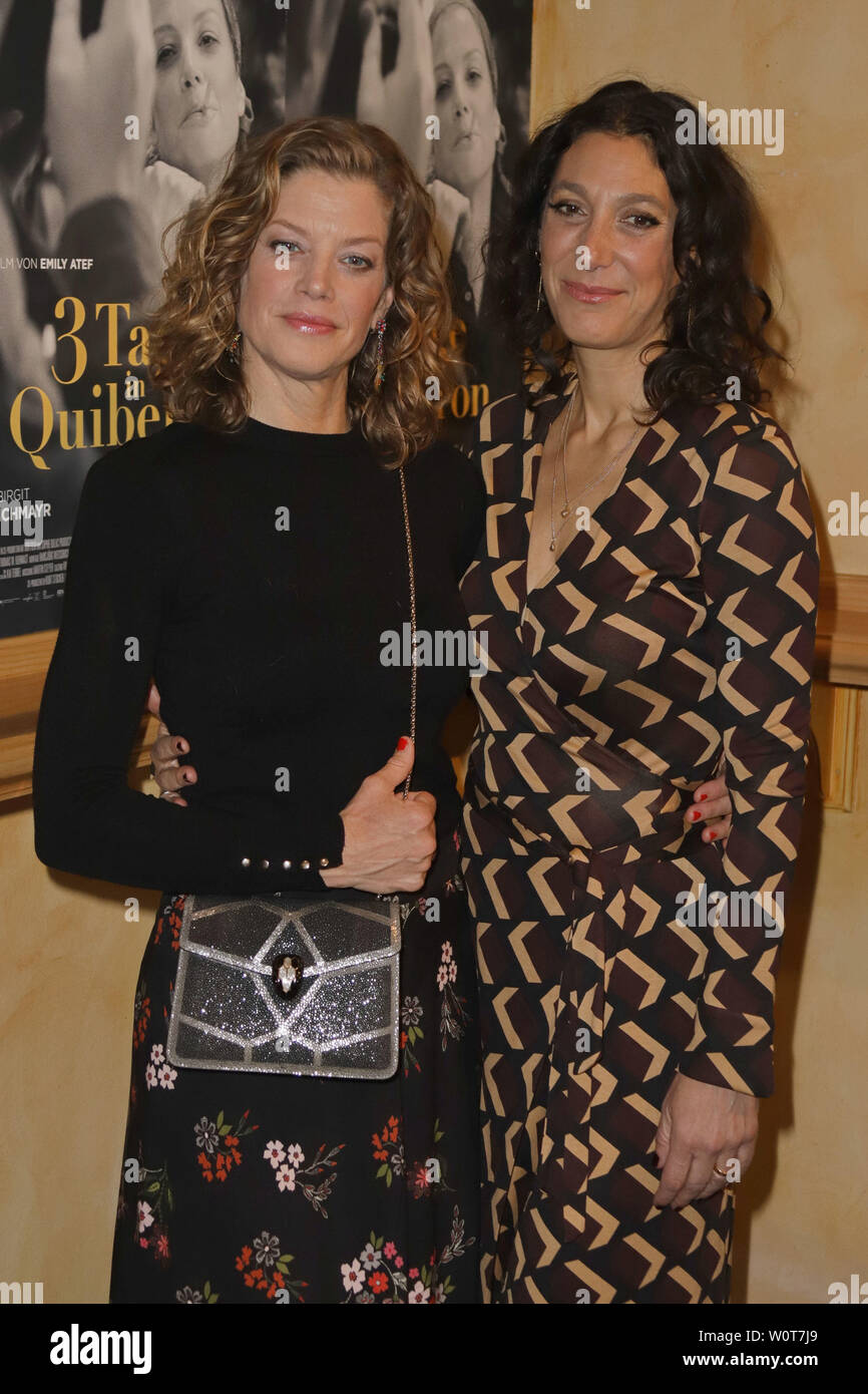 Marie Baeumer und Emily Atef (Regisseurin), Hamburg-Premiere des Films ...