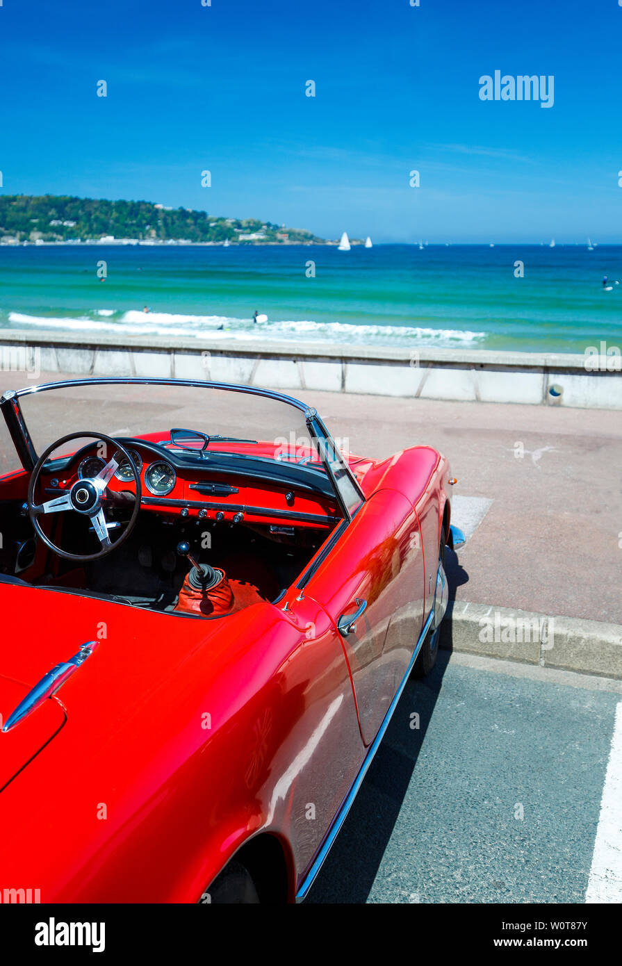 Road car convertible france hi-res stock photography and images - Alamy