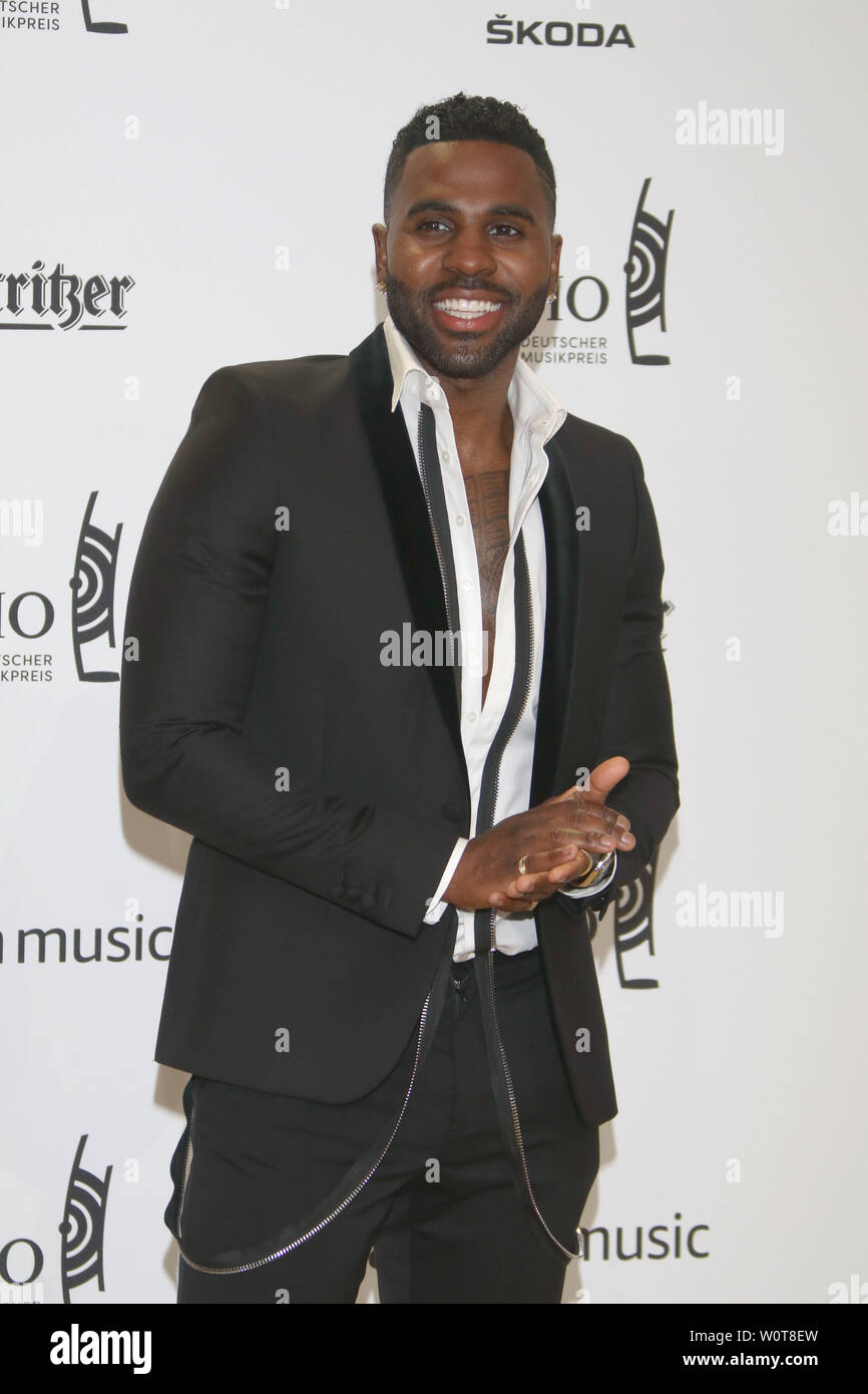 Jason derulo 2018 hi-res stock photography and images - Alamy