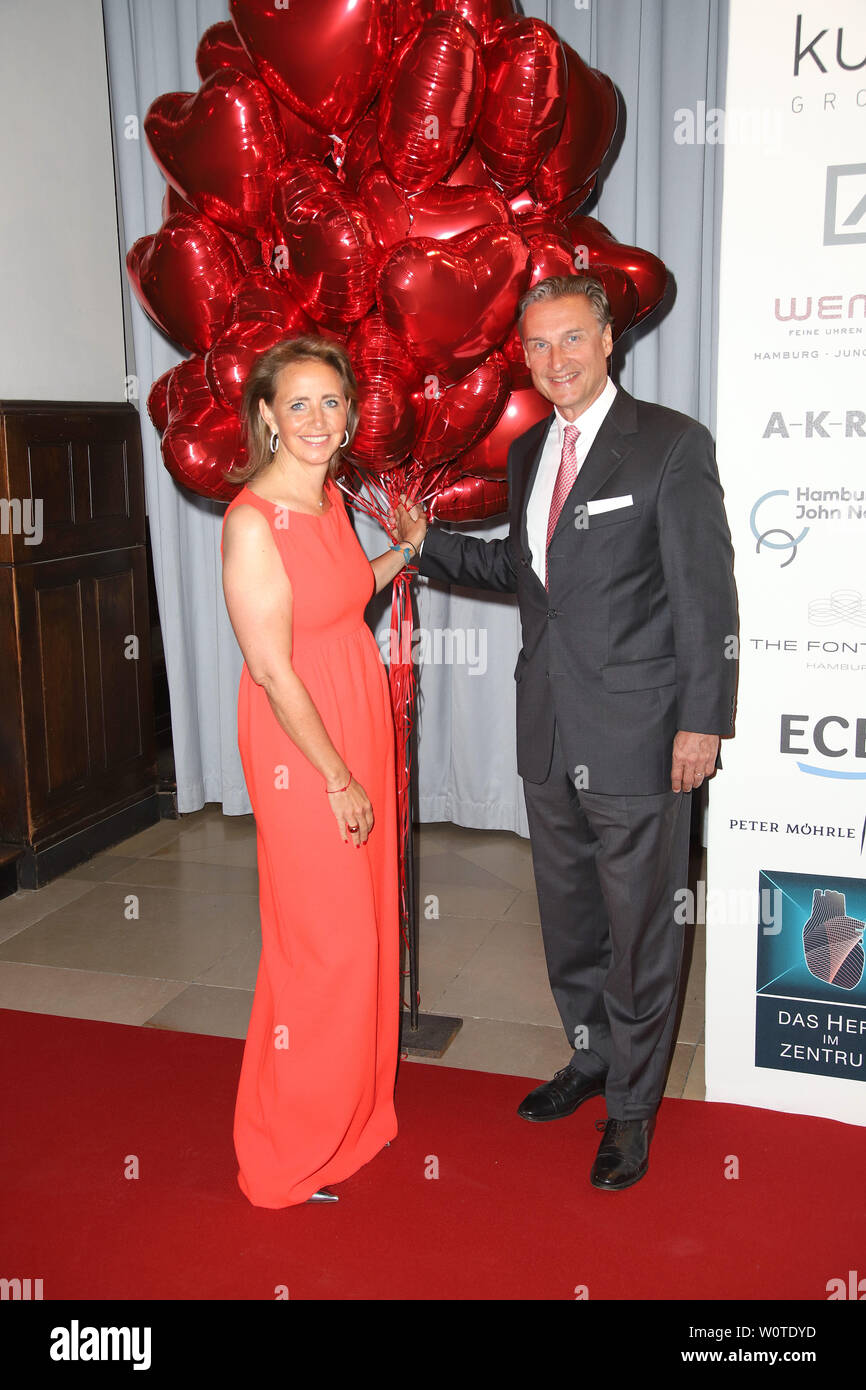 Jonica Jahr-Goedhart und Jan Peter Goedhart, Benefiz-Gala "Das Herz im ...