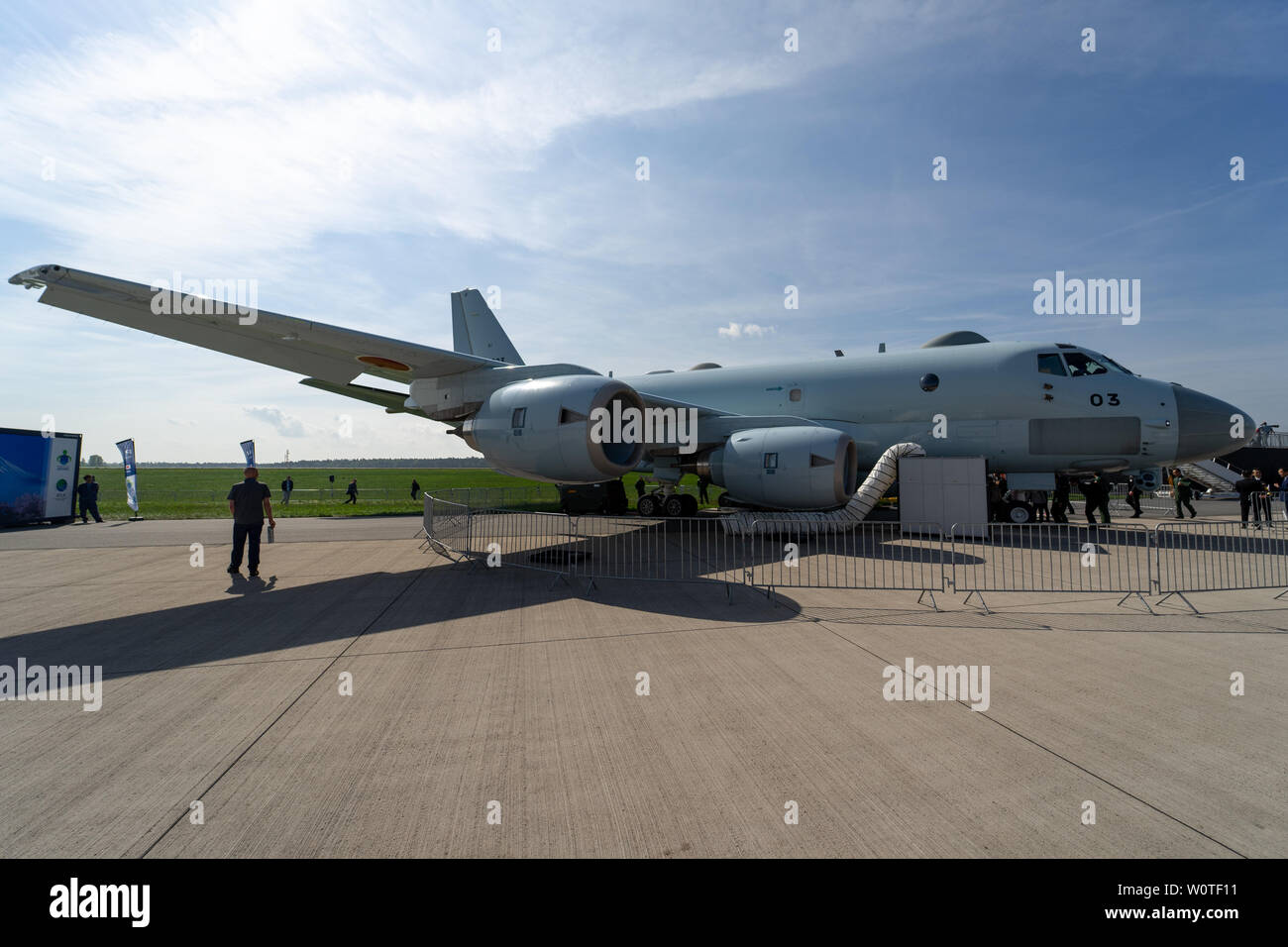Kawasaki p 1 aircraft hi-res stock photography and images - Alamy