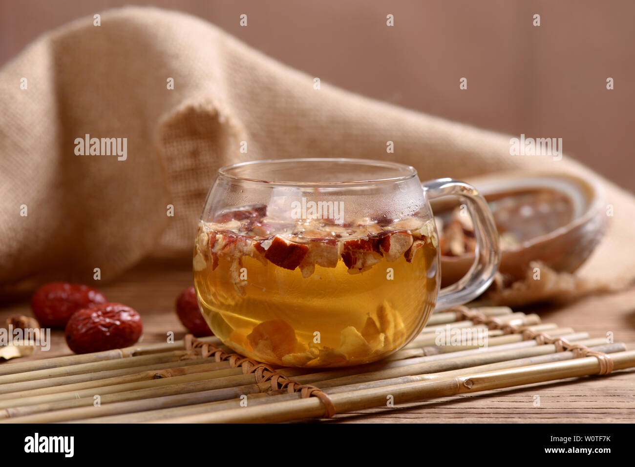 Dates fruit container hi-res stock photography and images - Alamy