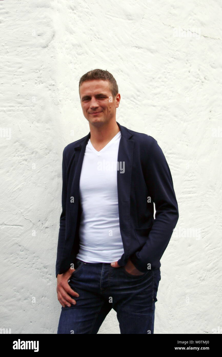 Alexander rier sanger musiker hi-res stock photography and images - Alamy