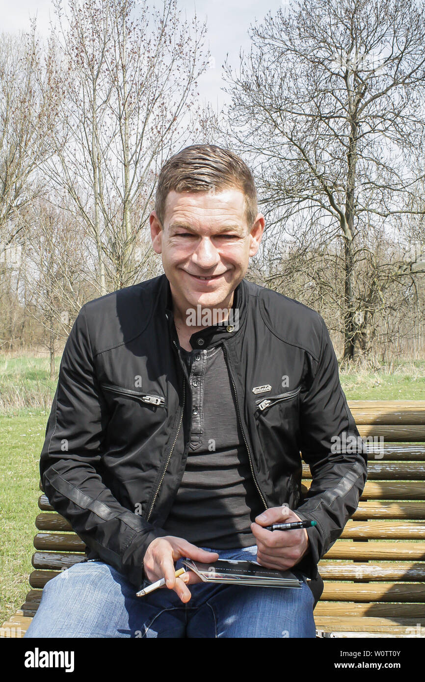 Peter plate hi-res stock photography and images - Alamy