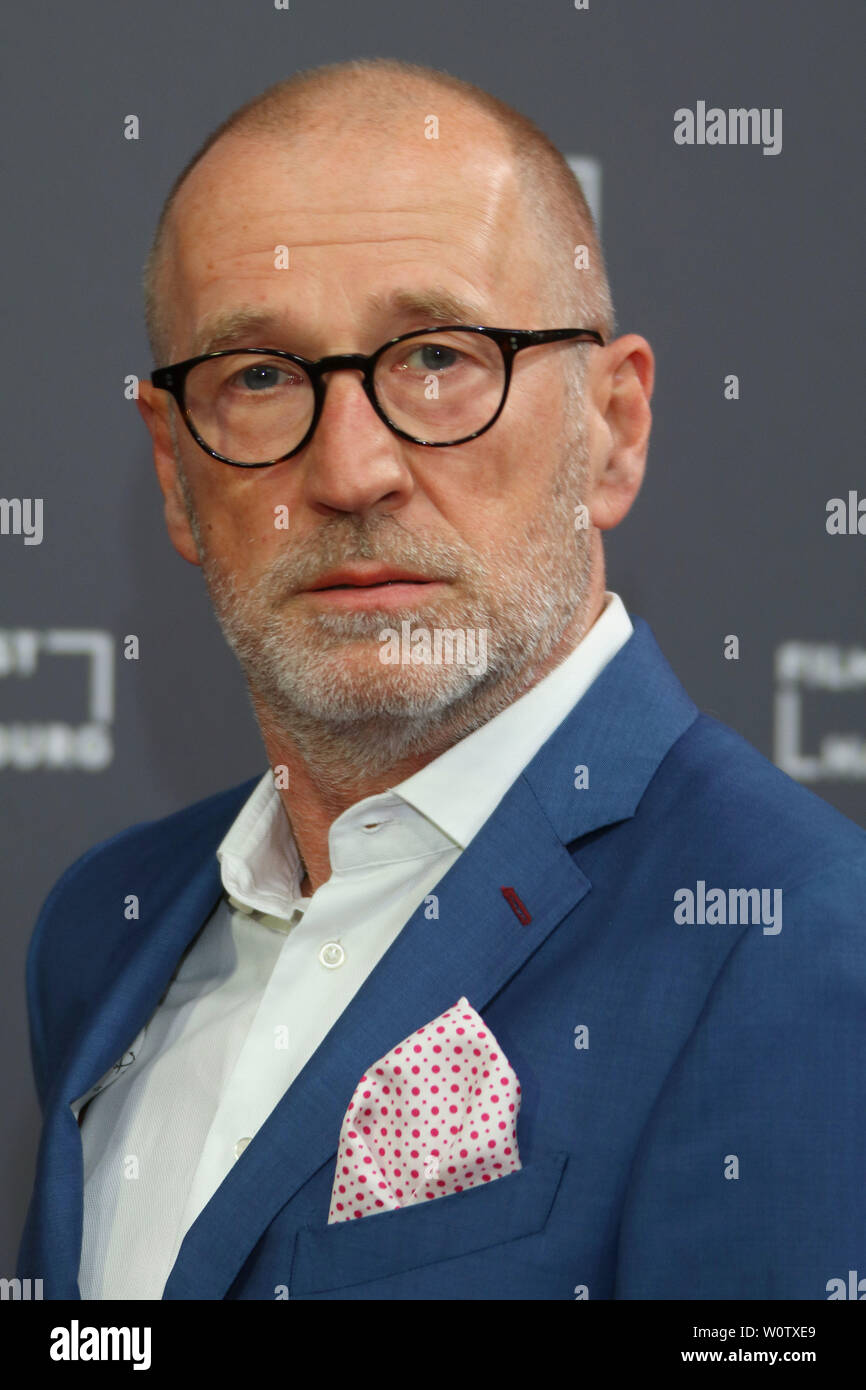 Eroeffnungstag hi-res stock photography and images - Alamy