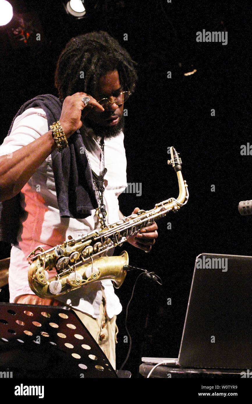 The saxophonist and DJ Soweto Kinch and his band from Birmingham in ...