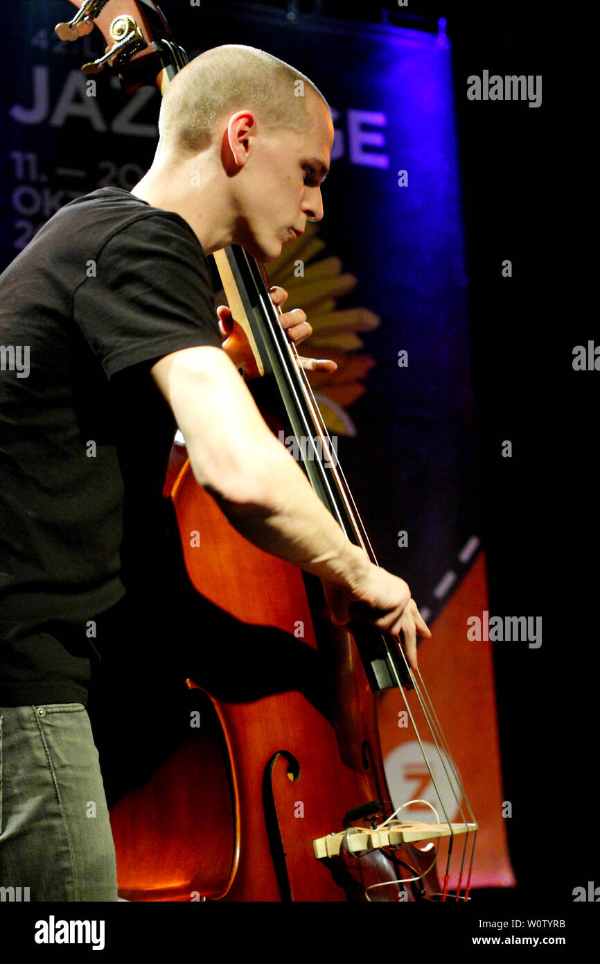 The saxophonist and DJ Soweto Kinch and his band from Birmingham in ...