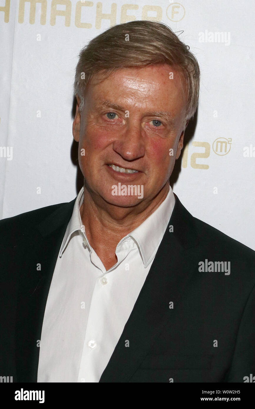 Ole von Beust, 10 Jahre Lanz Talkshow und Kuechenschlacht ...