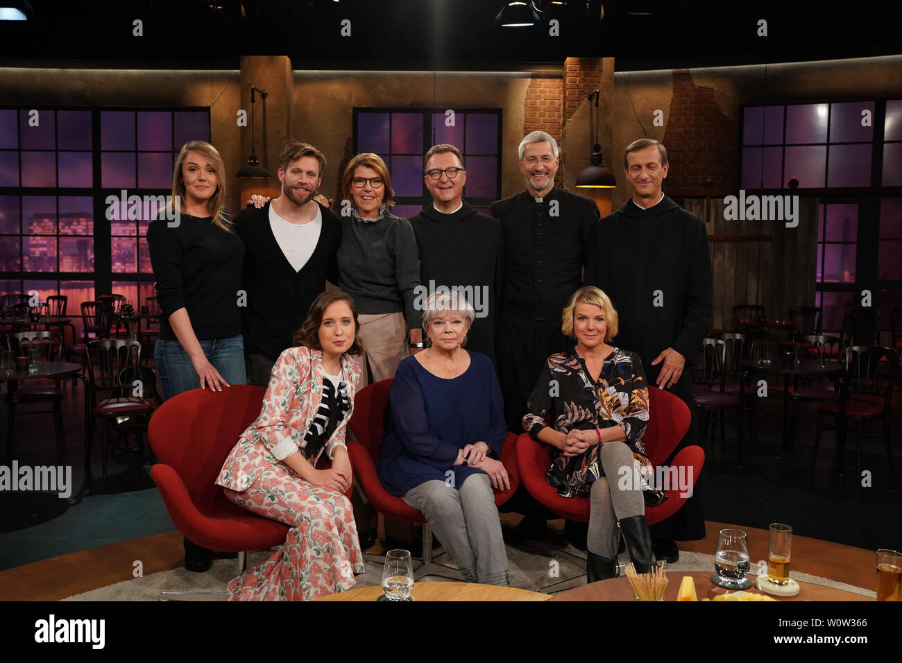 Gruppenbild, Gruppenfoto aller Gaeste und Teilnehmer gemeinsam bei der ...