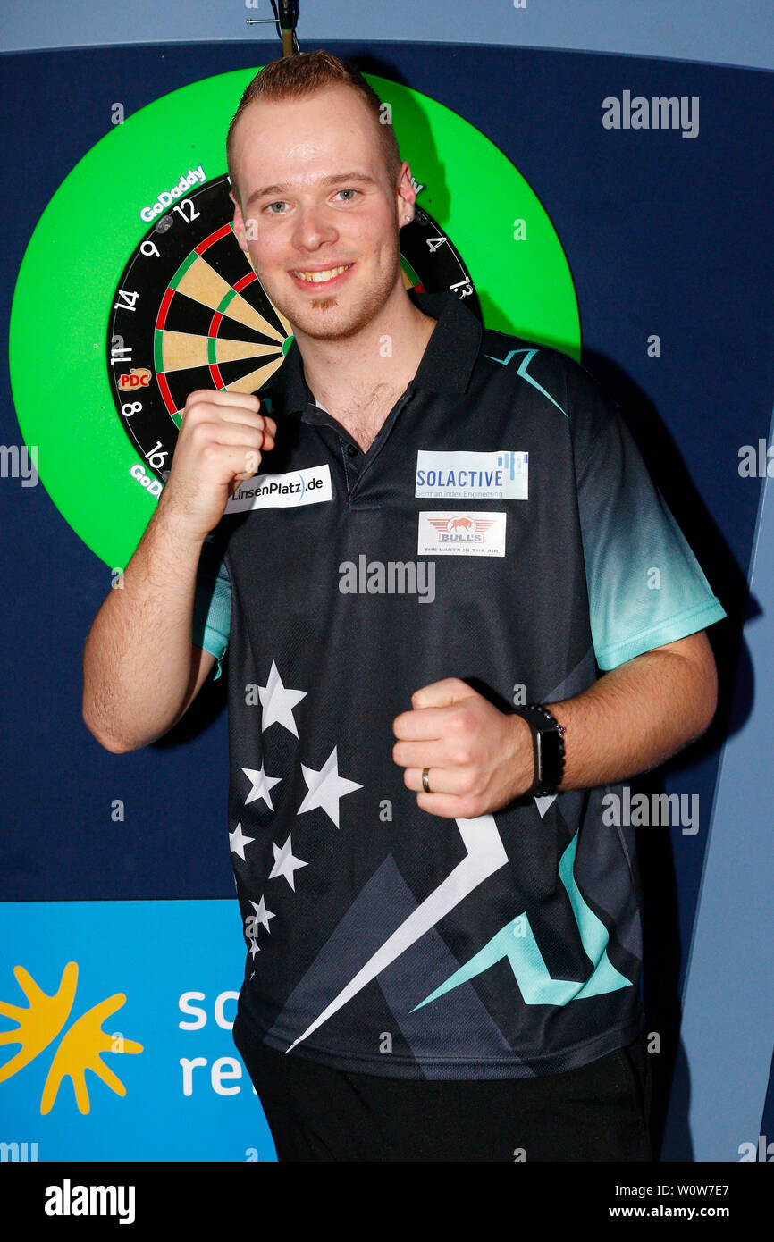 Max Hopp Maximiser, ProSieben Promi-Darts-WM 2019, Maritim Hotel, Köln ...