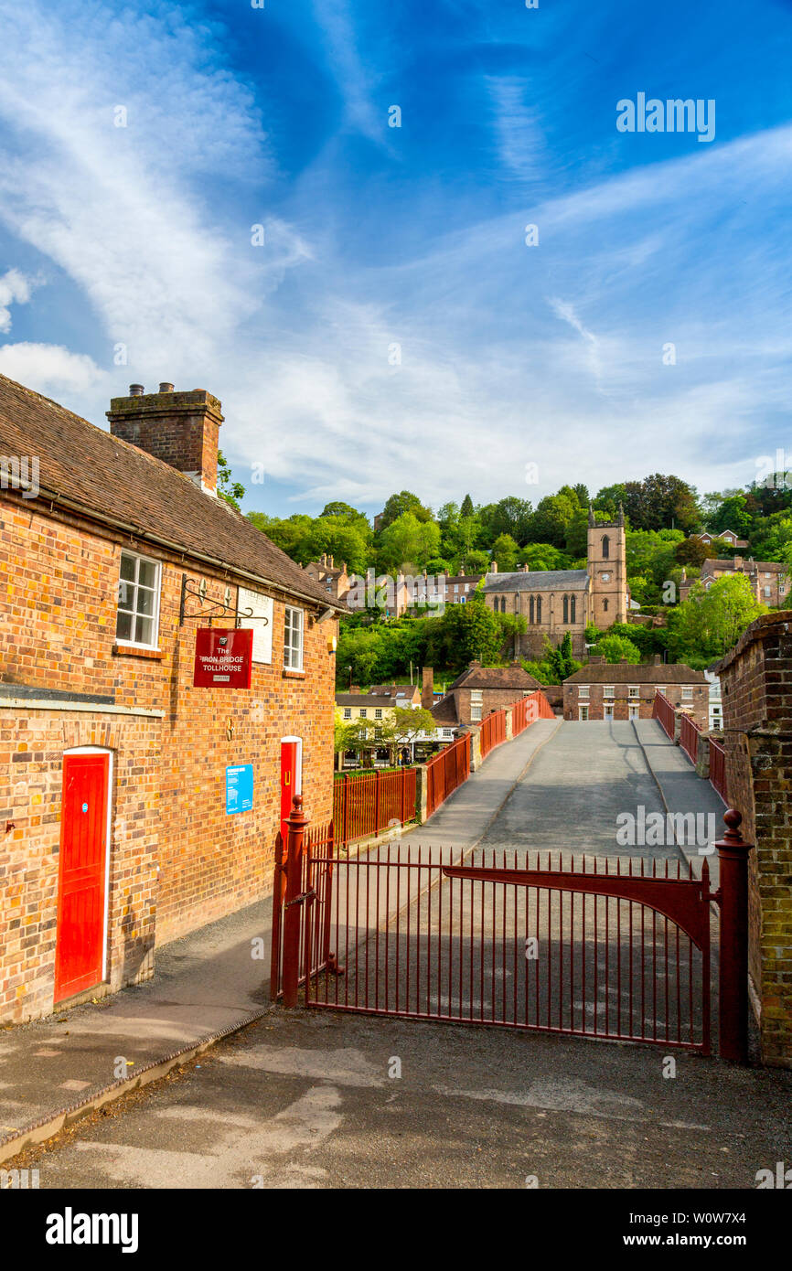 And historic toll house hi-res stock photography and images - Alamy