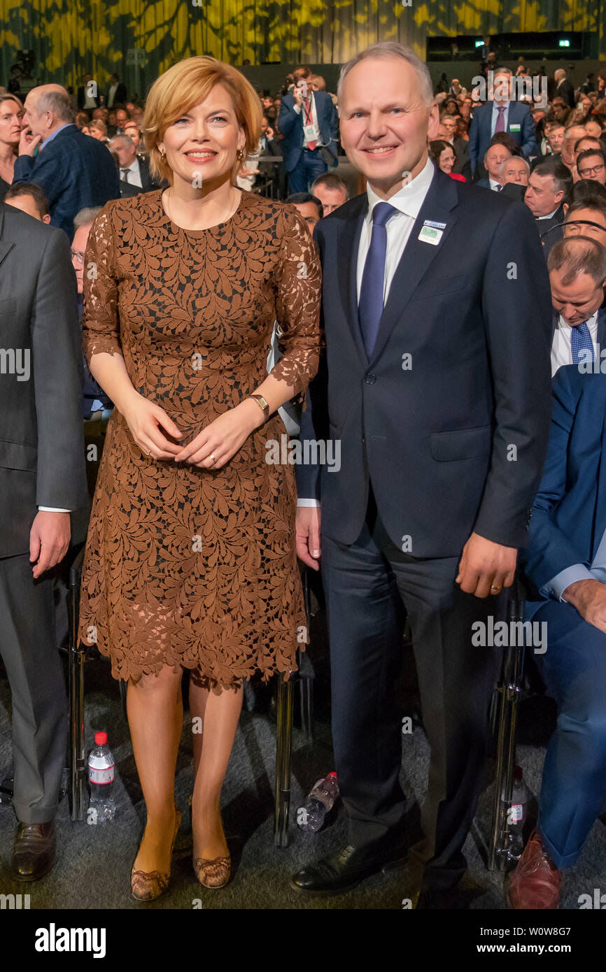 julia klöckner badeanzug, Bildungsauftrag im Giffey hält Burkinis im ...