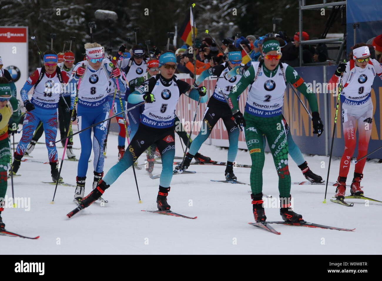 Ibu biathlon massenstart frauen ruhpolding 2019 hi-res stock ...