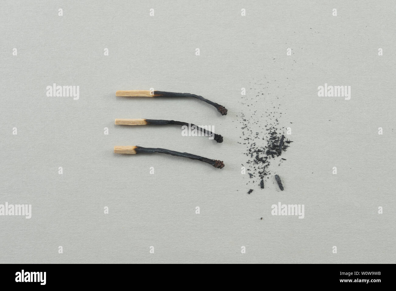 End burn hi-res stock photography and images - Alamy