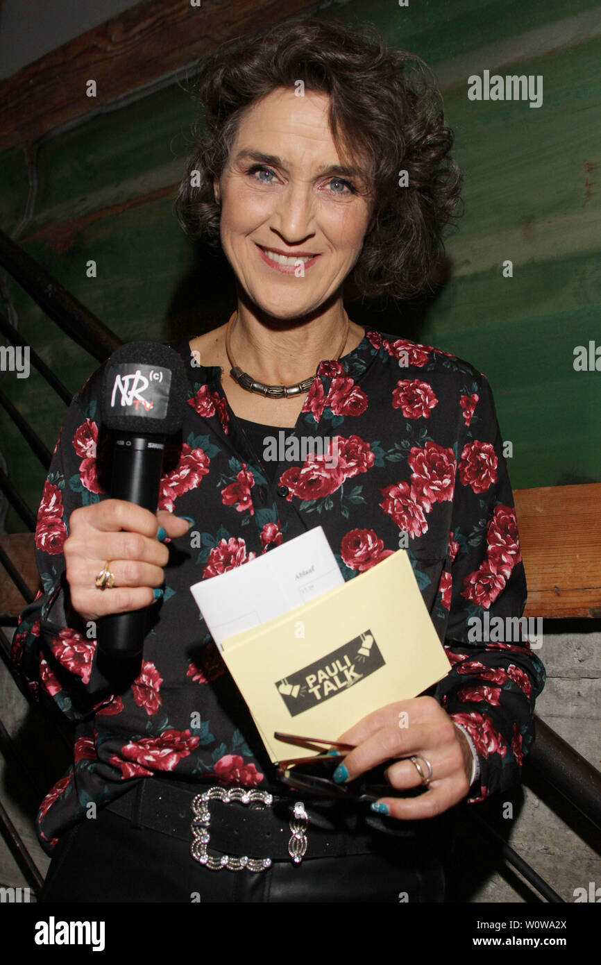 St nina hi-res stock photography and images - Alamy