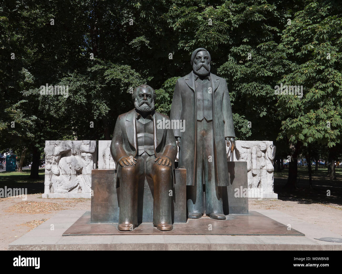 Bronze figures of Karl Marx and Friedrich Engels, Marx-Engels-Forum ...