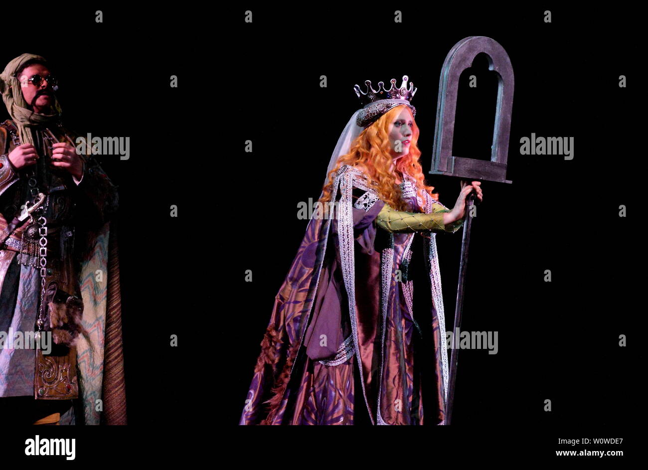 »Snow White« is one of the most famous children's and house fairy tales ...