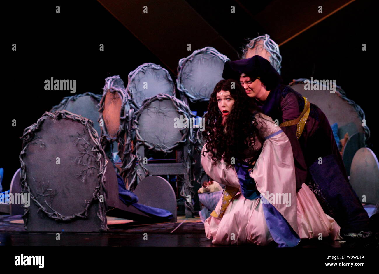 »Snow White« is one of the most famous children's and house fairy tales ...