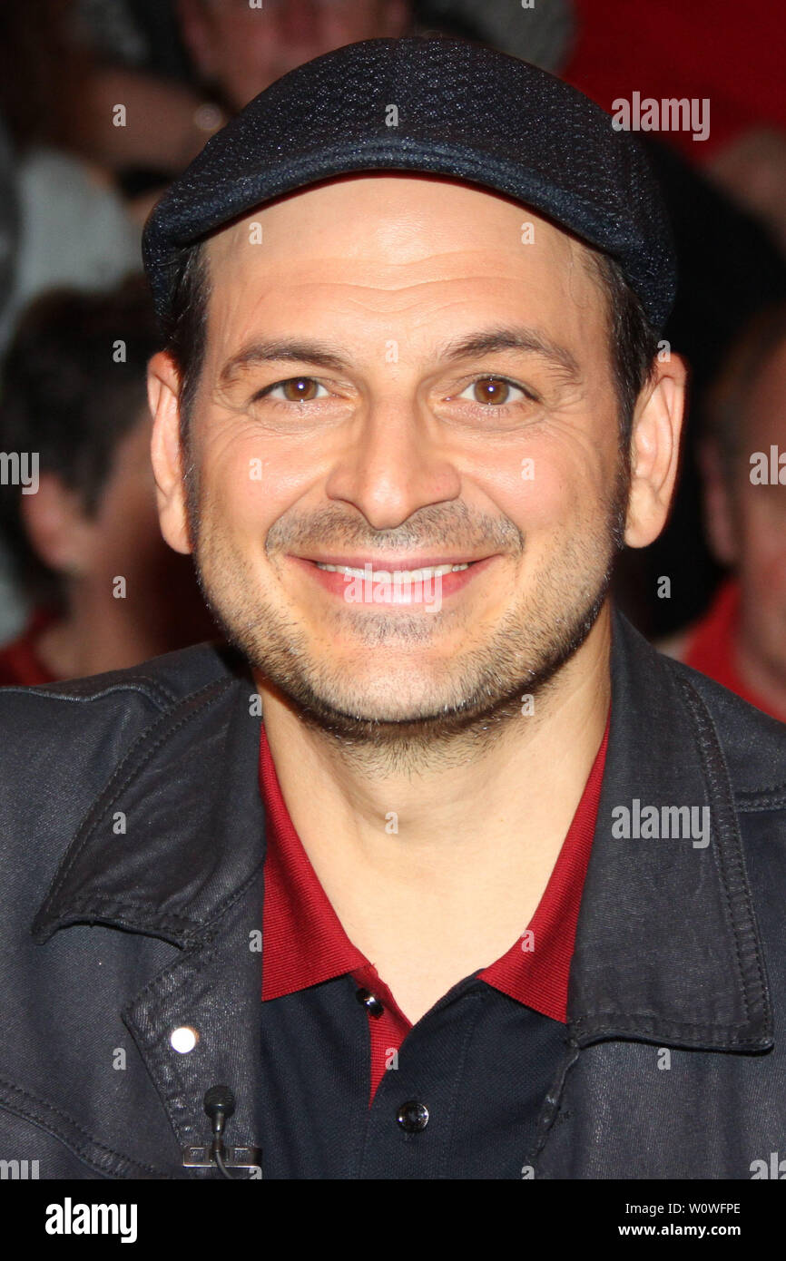 Kaya yanar hi-res stock photography and images - Alamy