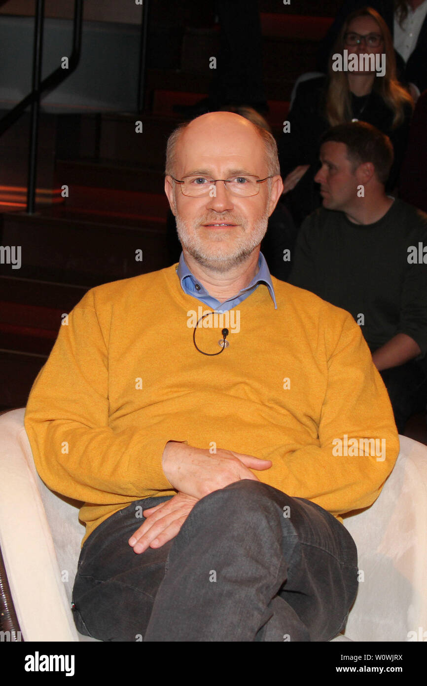 Prof. Harald Lesch, Lanz, Hamburg, 29.04.2019 Stock Photo - Alamy