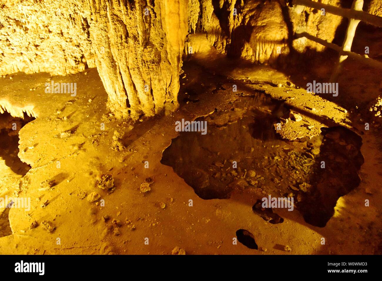 Natural karst caves Stock Photo - Alamy